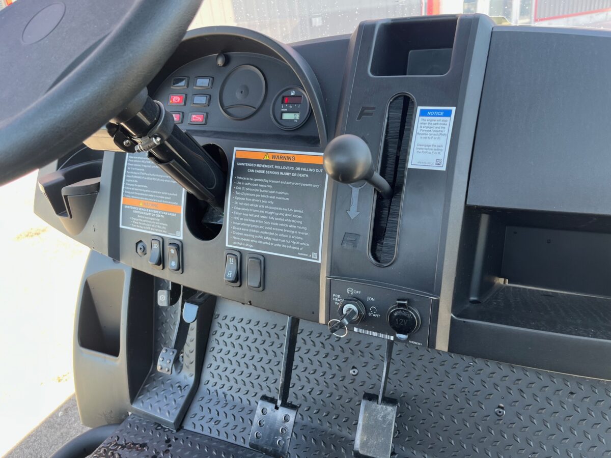 2025 Club Car Carryall 1500 AWD 719cc Diesel Utility Cart with Dump Box ...